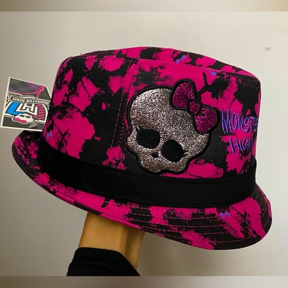 monster high | Accessories | Nwt Monster High Black Pink Fedora Hat ...